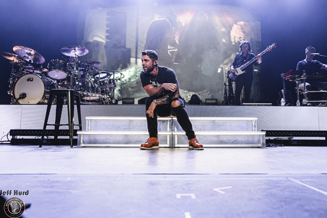 In Case You Didn’t Know, Brett Young took over the Historic HiSTORY ...